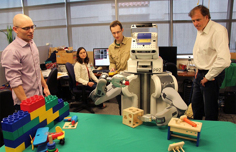 ひとりで遊ぶロボット、児童心理学を人工知能研究に応用 - ROBOTEER（ロボティア）